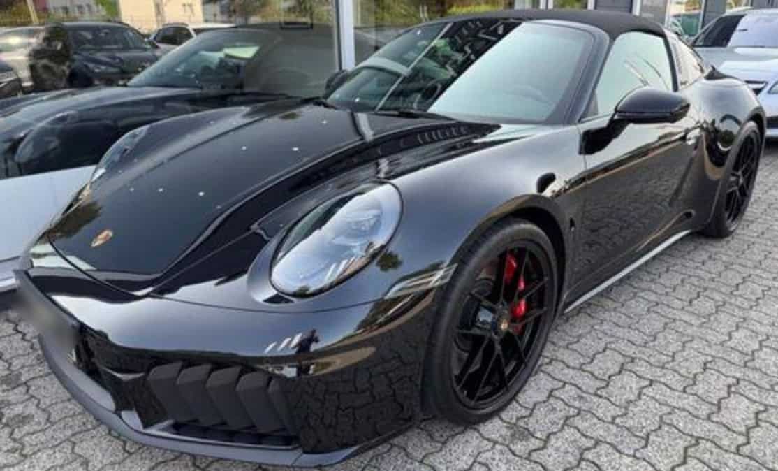 Comprar Porsche 992.2 4 GTS Targa importado de Alemania - Luis Carratalá