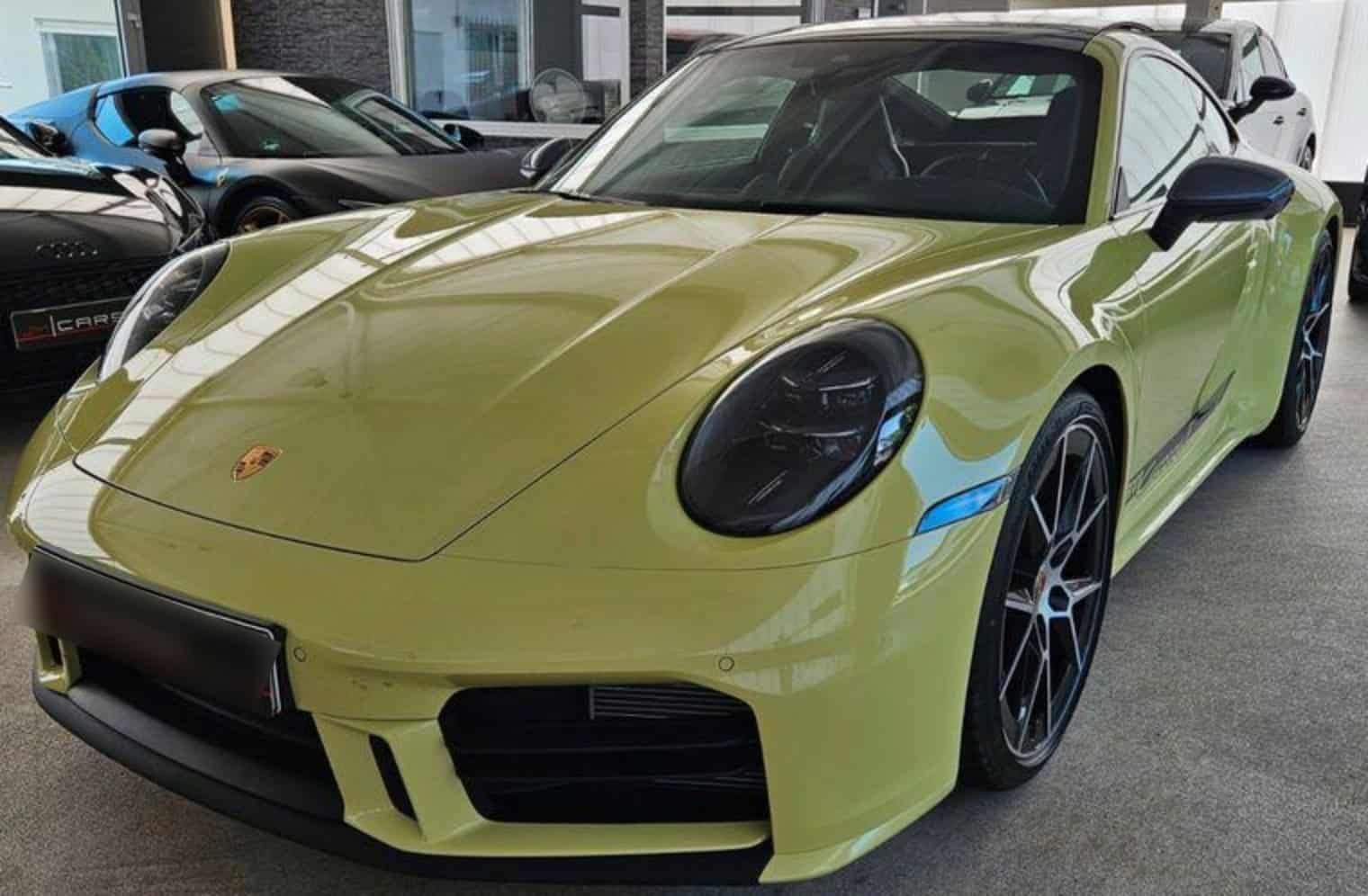 Porsche 992 Carrera T - Luis Carratalá