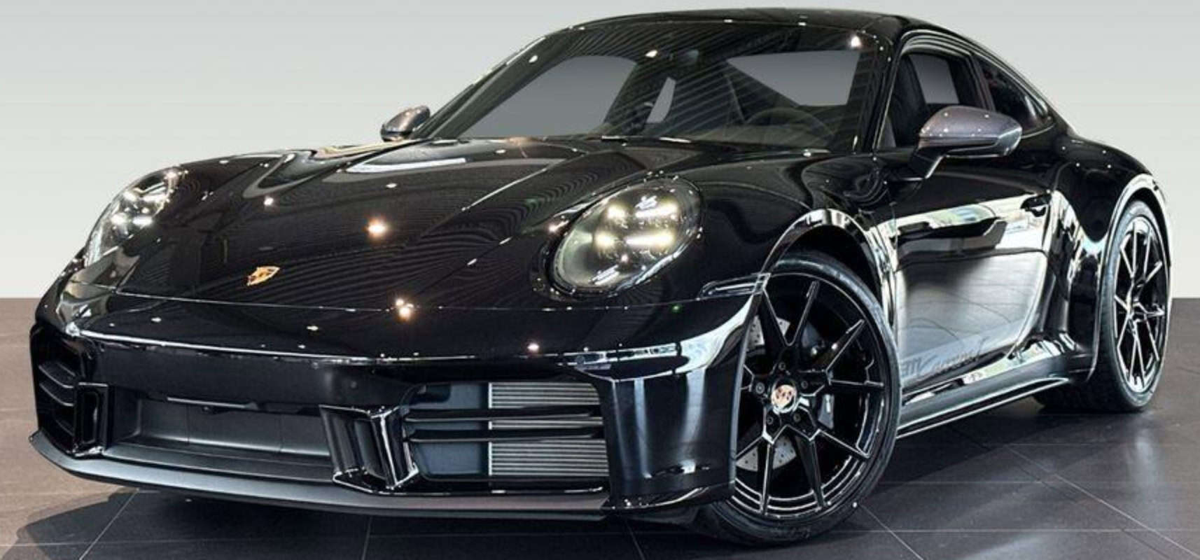 Porsche 992 911 Carrera T - Luis Carratalá