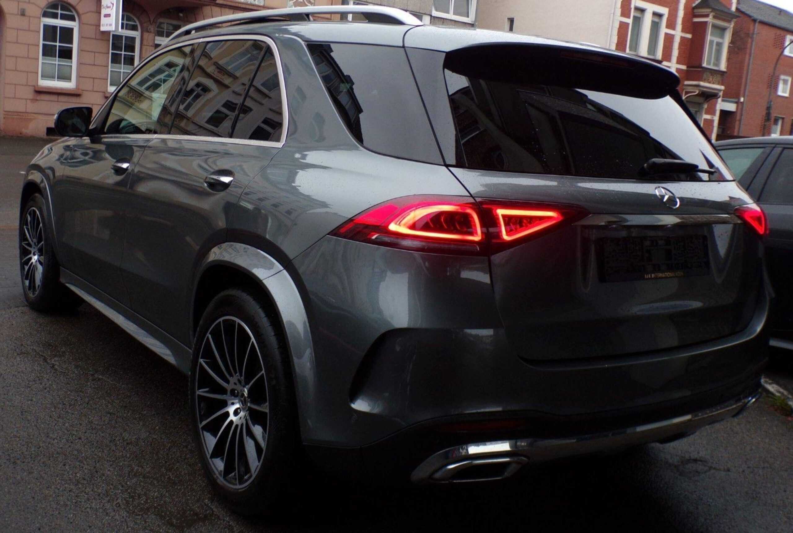 Mercedes-Benz GLE 450 Exclusive AMG - Luis Carratalá